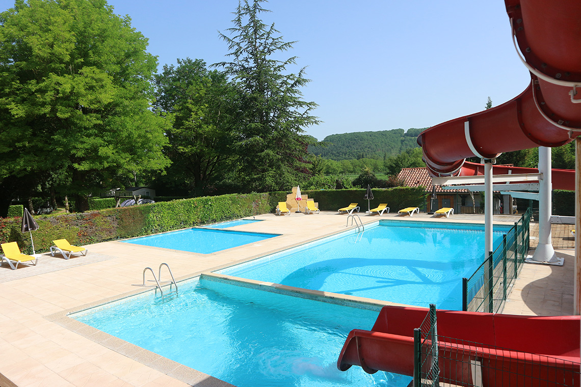 Camping avec piscine en Dordogne près de Sarlat